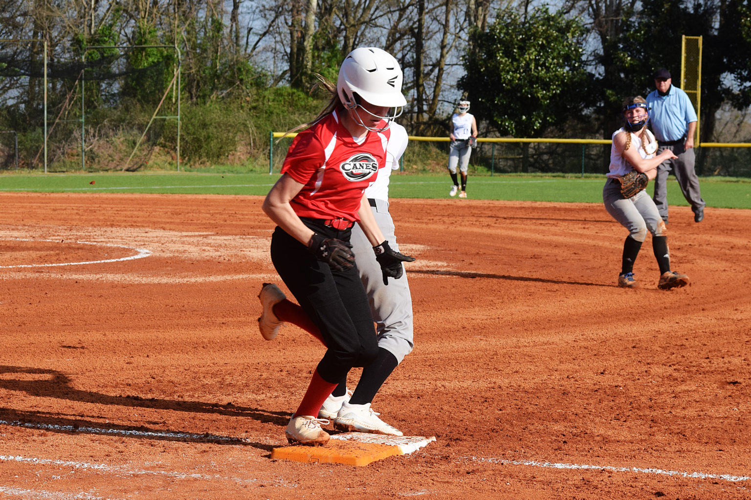 Girls Softball – Greenville Hurricanes